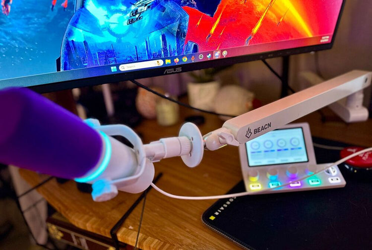 USB Broadcast Dynamic Mic for Streaming, Gaming, and Podcasting – BEACN